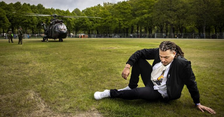 Rapper Frisco in panic during helicopter flight: 'I was screaming' | stars