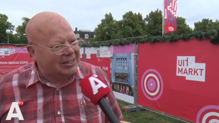 QR codes on Uitmarkt instead of kiosks: 'Sad, cry'