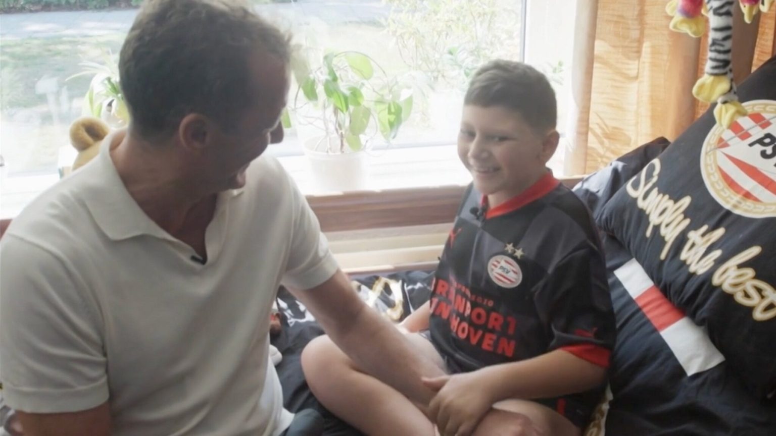 An ailing John de Bevier fan is on the verge of tears after a big surprise